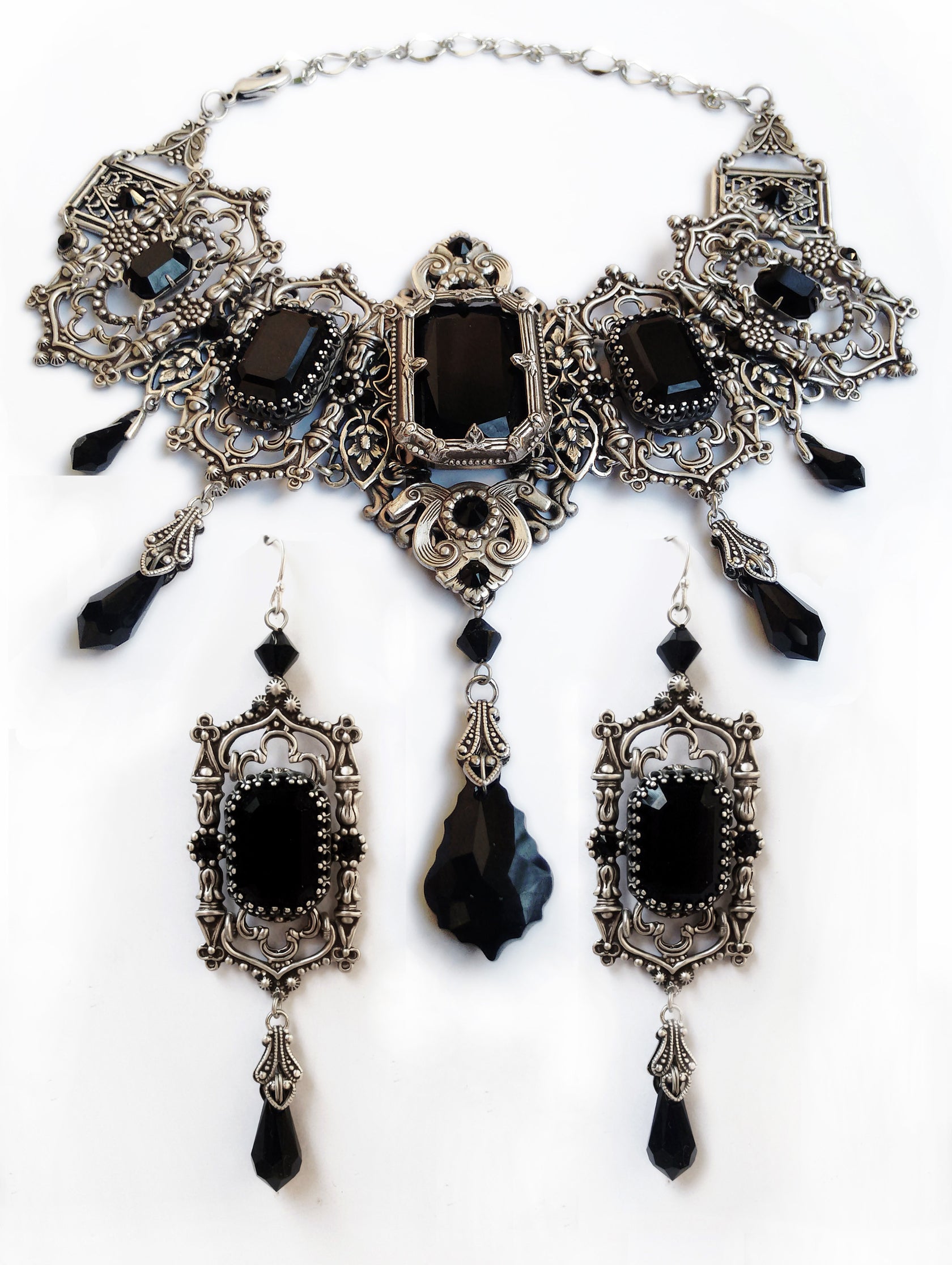 Grand Gothic Jewelry Set – Aranwen's Jewelry